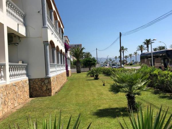 Vista Bahia 9 - Apartamento En Primera Línea De Mar A Pocos Metros Del Centro De Empuriabrava Con Aparcamiento. - Es-228-180 - Empuriabrava