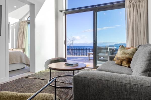 Brand New Lake Front Homes Spa Pool - Lake Taupo