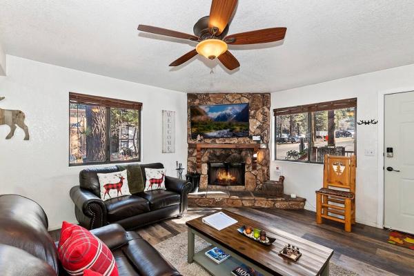 Moose Lodge Slopes Unit A ! View And Fire Pit - Big Bear Lake, CA