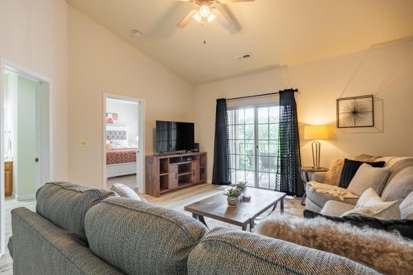 Golf View - Elevator Accessible - Center Of Branson - Free Tickets Included - Rl8-11a - Branson, MO