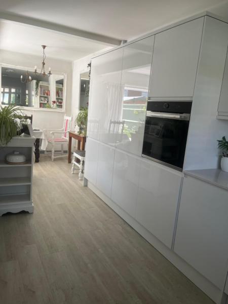 Comfortable Quiet Room In Shared 3 Bedroom Hse Centre - Wallingford