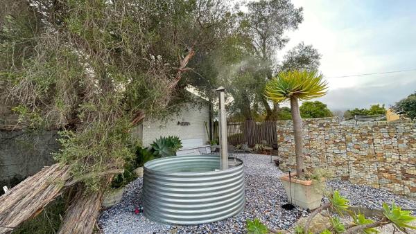 Pashasha Beach House And Hot Tub - Hermanus