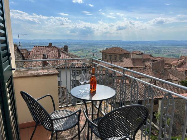 Cortona's Rooftop Nest - Cortona