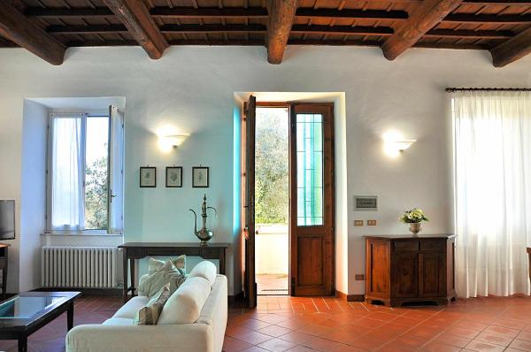 Villa Montecasciano - Italy