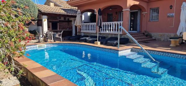 Riumar "El Cazador", 200m To Beach, Private Pool, On-site-service, Dog Beach - Catalonia
