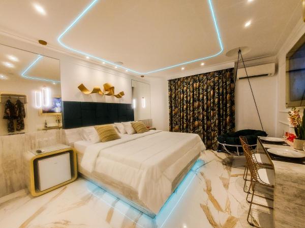 Espetacular Suíte Com Hidromassagem Na Liberdade! - Liberdade