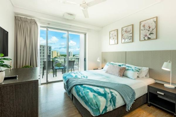 Cairns City Studio Apartment Ocean View 12th Floor - Cairns