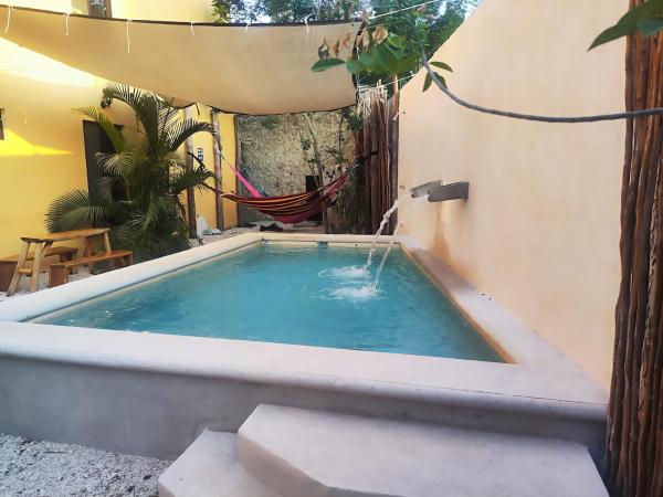 New Friends Hostel & Bar Adults Only - Valladolid