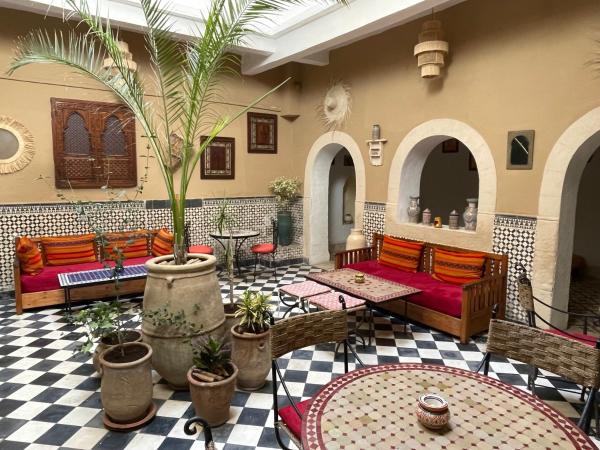 Riad Sidi Magdoul - 索維拉