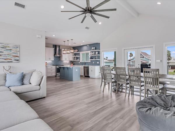 Flamingo House - Rockport, TX