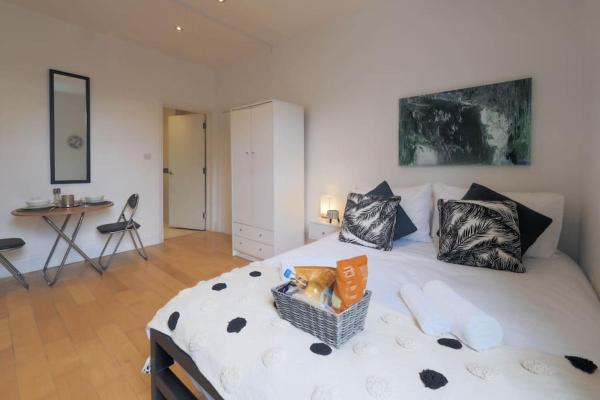 S2 Full Studio With Own In Centre Of Kilburn - Fulham