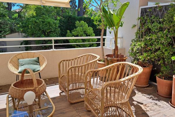 Bright And Stylish In City Center 2 Bedrooms - Antibes