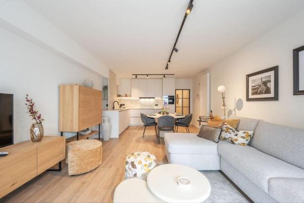 Gezellig En Trendy Appartement Knokke - Maldegem