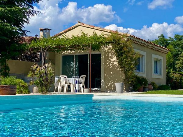 La Petite Maison Avec Piscine Face Au Luberon - Cheval-Blanc