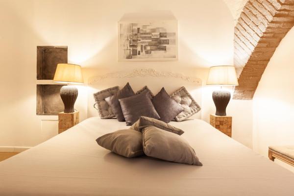 Campo Dei Fiori Historic Apartment - Roma