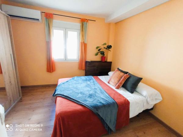 Duplex En Centro De Malaga, Calle Nuño Gomez - Málaga