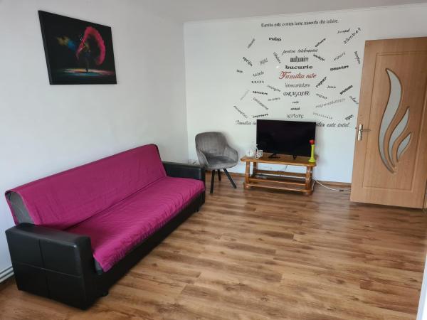 Design Apartment Near Mall 91mp - Bacău