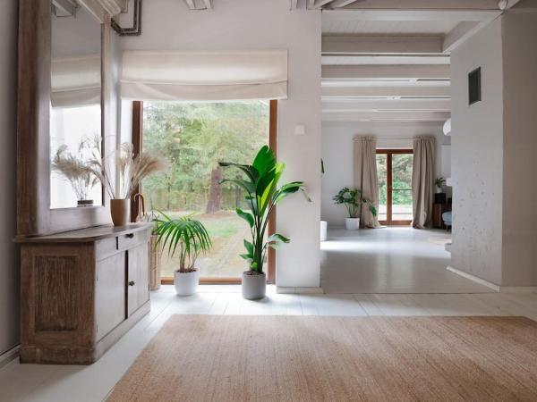 Leśny Dom Z Basenem W Okolicy Zegrza - Poland