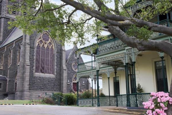 Myers Manor I Geelong Cbd - Lara