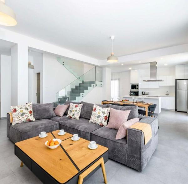 By The Beach Villa 2 - Ayia Napa