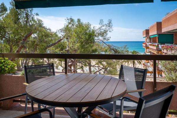 At145 Pins, Piscina, Primera Línea, Vista Mar - Altafulla