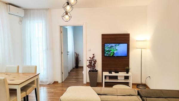 Filinhome Metodija 3 - Novi Sad
