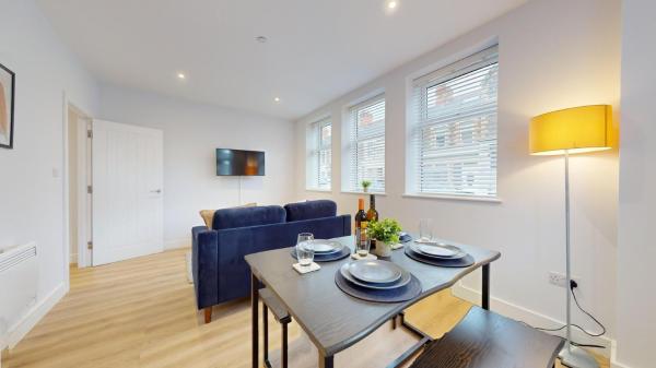 Spacious One Bedroom | Wifi - The Gate