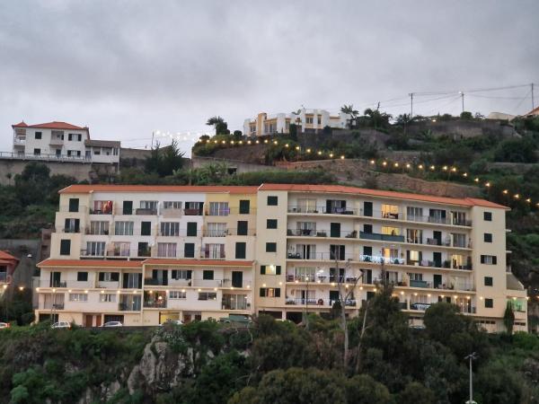 Ina's Garden In Santa Cruz - Madeira
