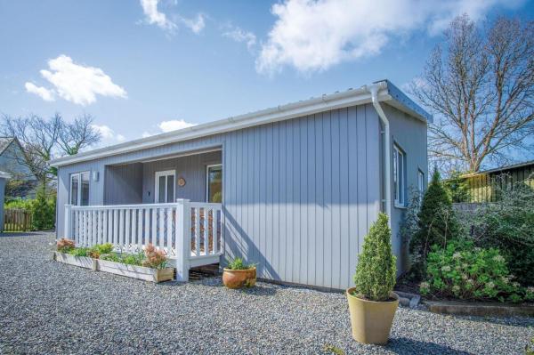Skomer Lodge - 2 Bedroom Lodge - Manorbier - Pembrokeshire