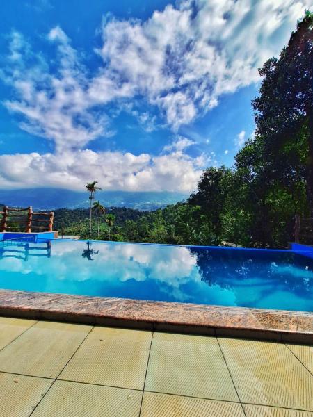 Chalona Hill View - Munnar