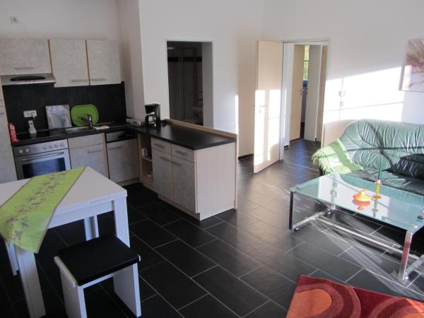 Ferienwohnung Am Alten Forsthaus Neuenbau - Neuhaus am Rennweg