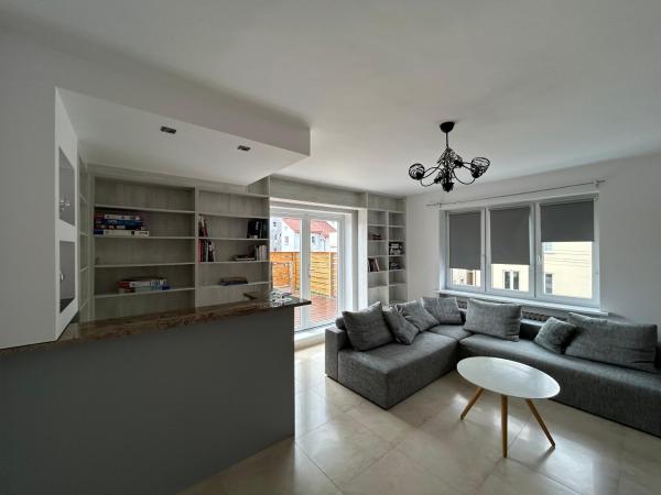Gdynia Pomorska 49b Dla 2-7 Os Z Tarasem - Gdynia