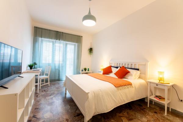 Flower Apartment - Rome