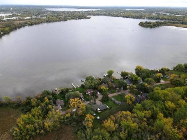 The Clear Lake Retreat - Forest Lake, MN