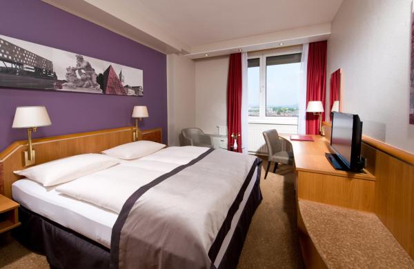 Leonardo Hotel Karlsruhe - Weingarten