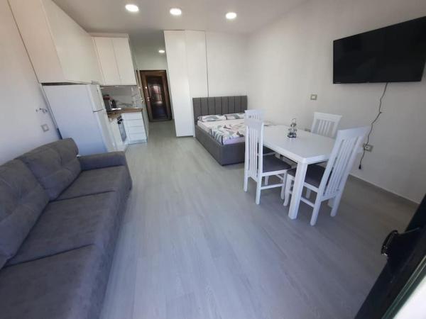 Apartman 37 - Golem
