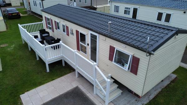 F04 Dawlish Sands 4 Bedroom 8 Berth Static - Teignmouth