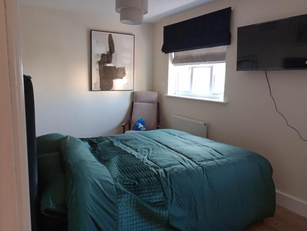 Upstairs At Pebble Point - Hornsea