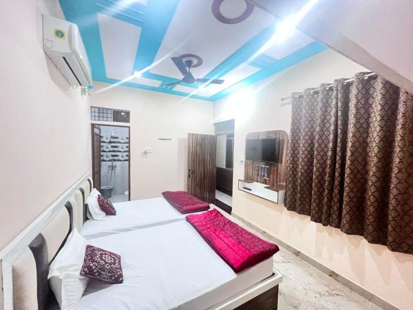 The Orchid Villa Homestay - Walkable Distance From Taj Mahal - Agra