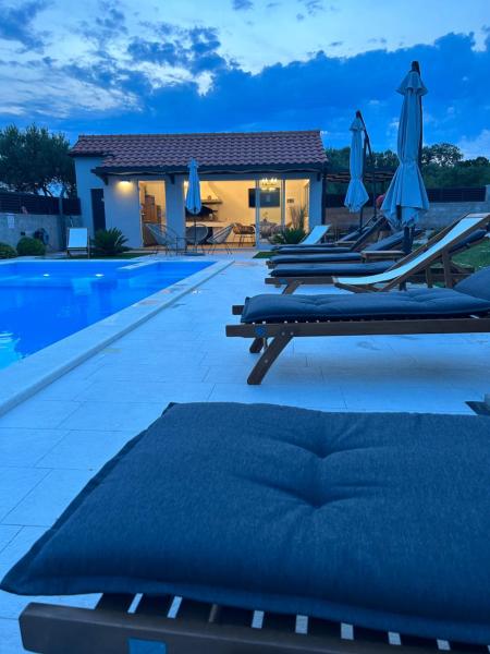 Studio Apartman S Balkonom - Bibinje