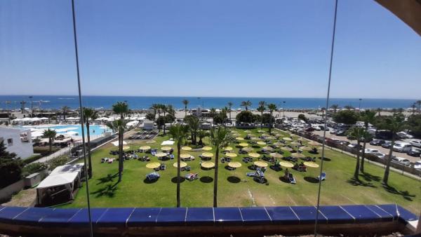 Apartamento Frente Al Mar En Torremolinos, Málaga - Torremolinos