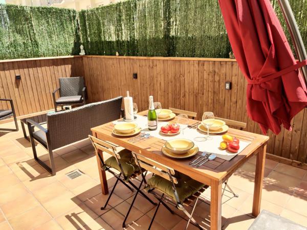 The Astrid Apartment - 료렛 드 마르