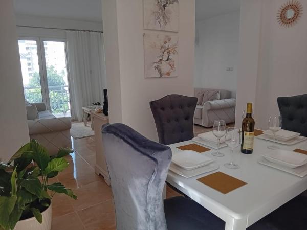 Apartment Deluxe Ina Free Parking - Budva