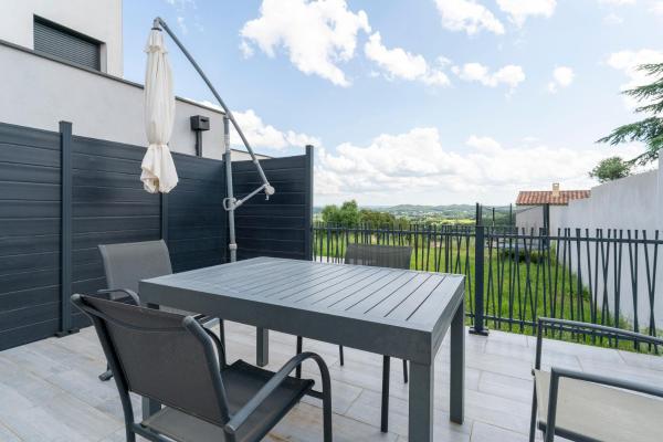 Maison De Vacances Avec Terrasse - Département Gard