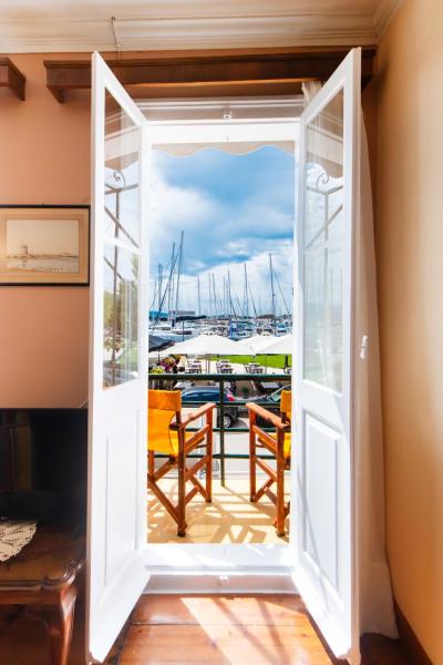Eleni Our Seasunny House In Lefkada - 萊夫卡斯州