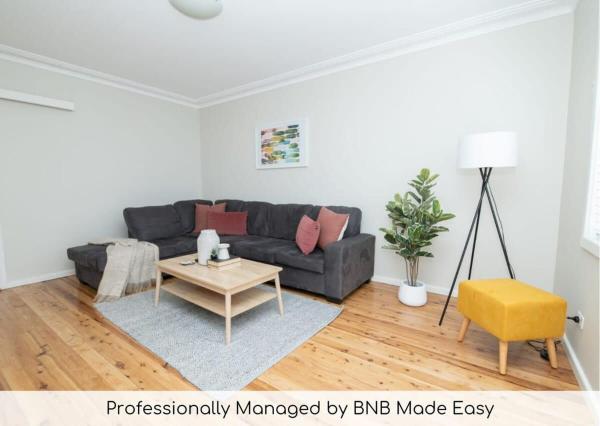 Sweet Caroline - Sunny & Spacious, Sleeps 6 - Orange