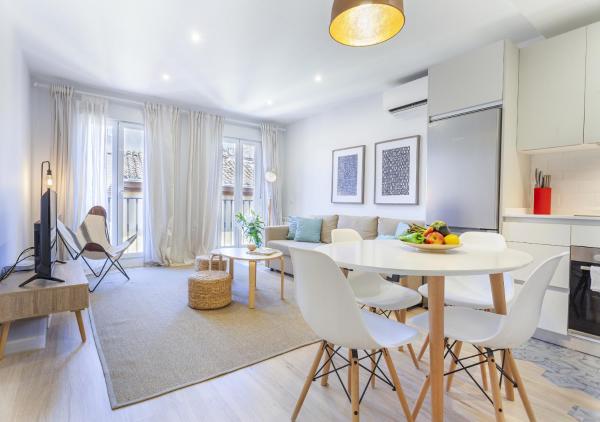 Apartamento Malasaña Terrace En Madrid - Estación de Atocha - Madrid