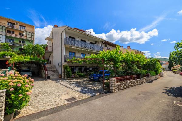Apartmani Marta - Jadranovo