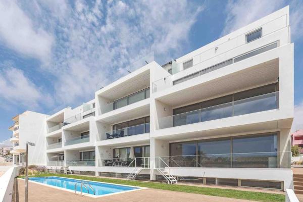 Hibisco Is A Modern Apartment, 5min Walk To Beach - Praia da Luz