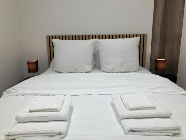 Maison Le Bac Apartments - Gonesse
